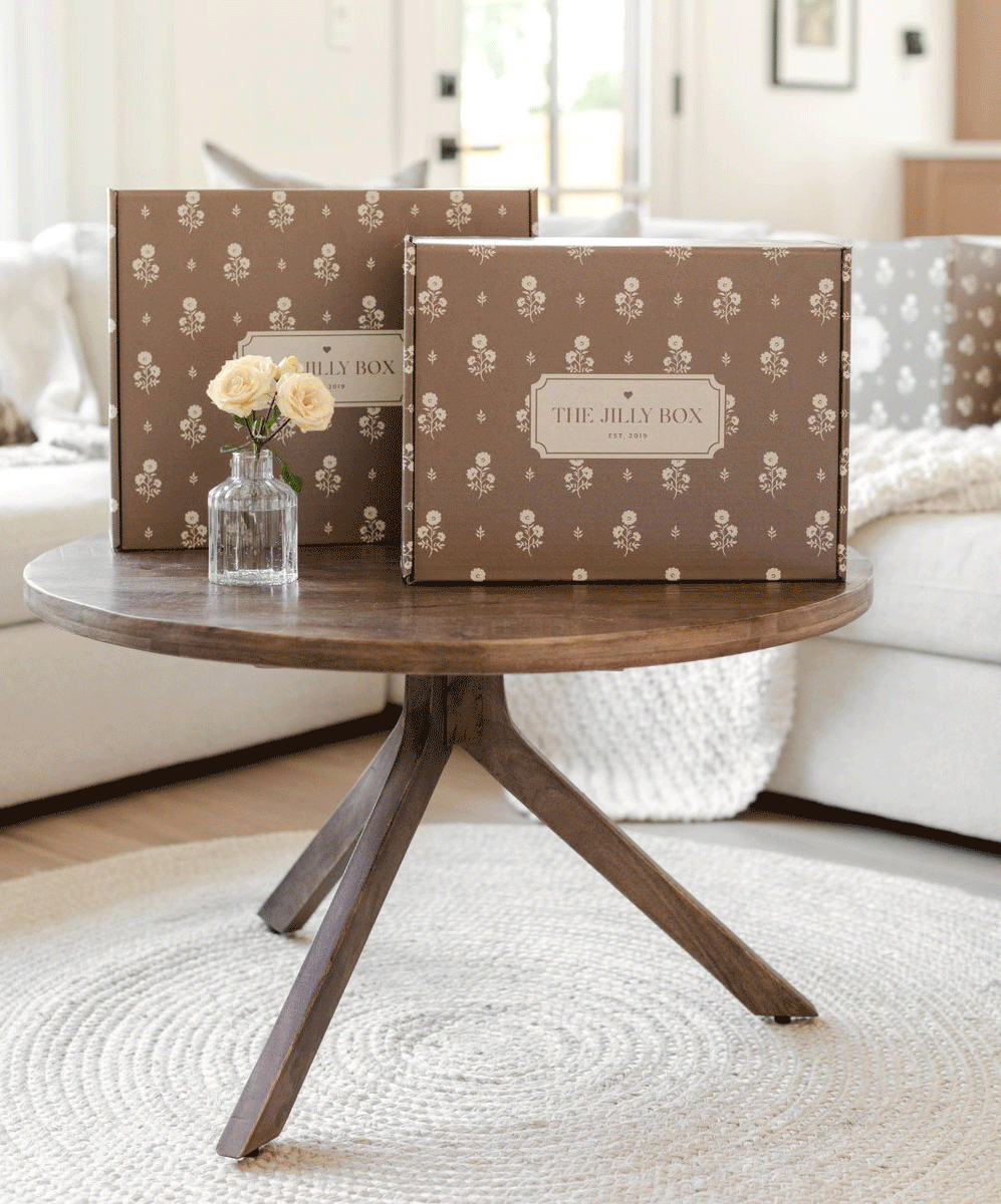 The Jilly Box is here – Larsson & Jennings | Official Store